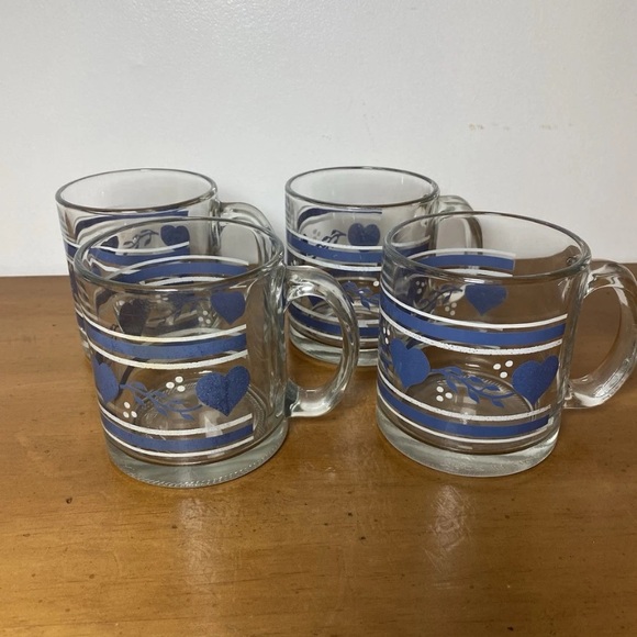 Dining | Vintage 9s Country Kitchen Blue Heart Clear Glass Coffee Mugs ...